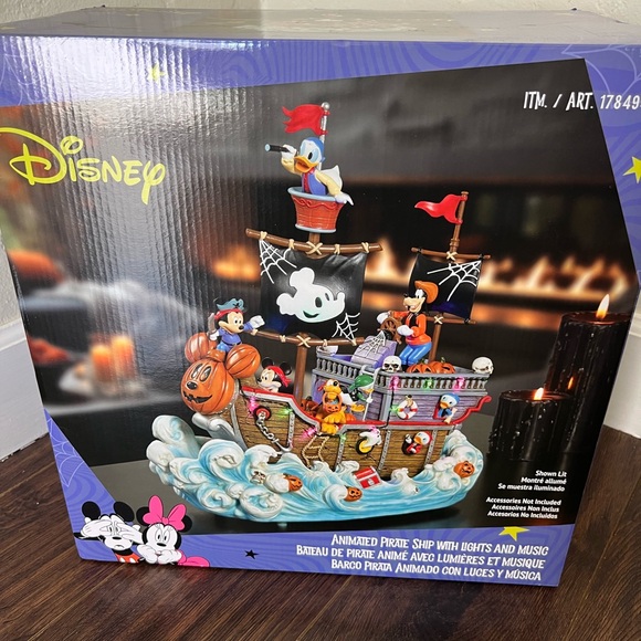 Disney | Other | Disney Colorful Animated Pirate Ship With Characters ...
